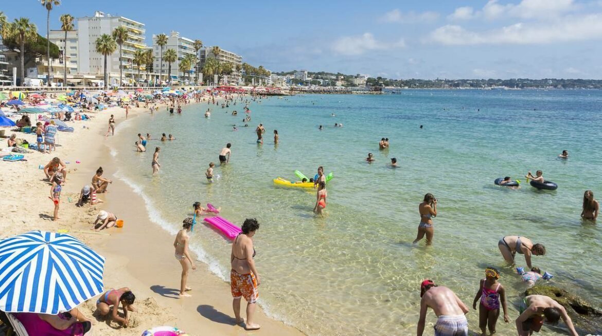 France Beaches - The Top Coastal Spots & Hidden Seaside Gems